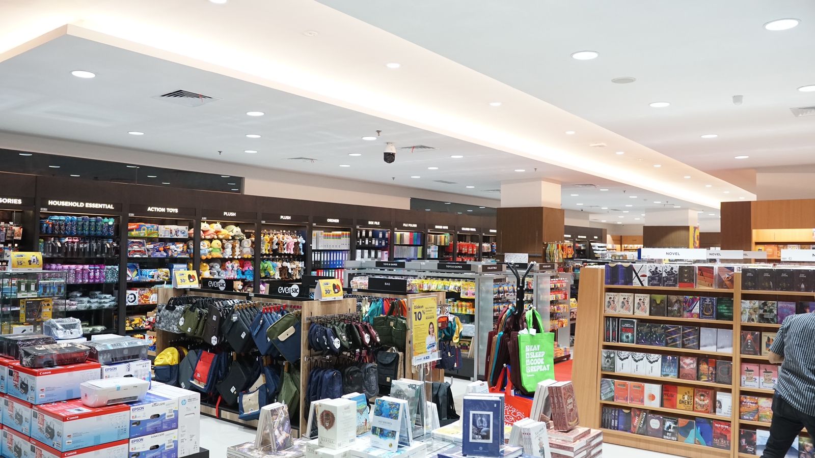 Gramedia Perbaharui Store di Pakuwon Mall Jogja - jogjaaja.com