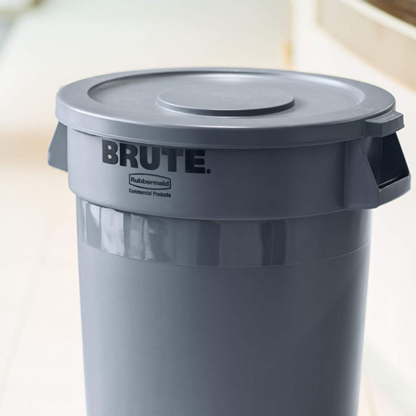 Utility Garbage Cans | Hardware