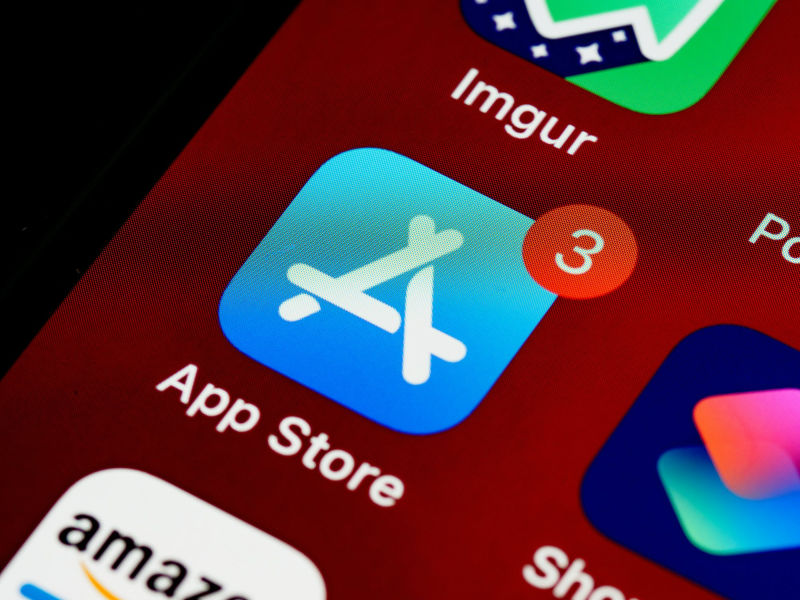 Apple says small developers earning more on App Store - Telecompaper