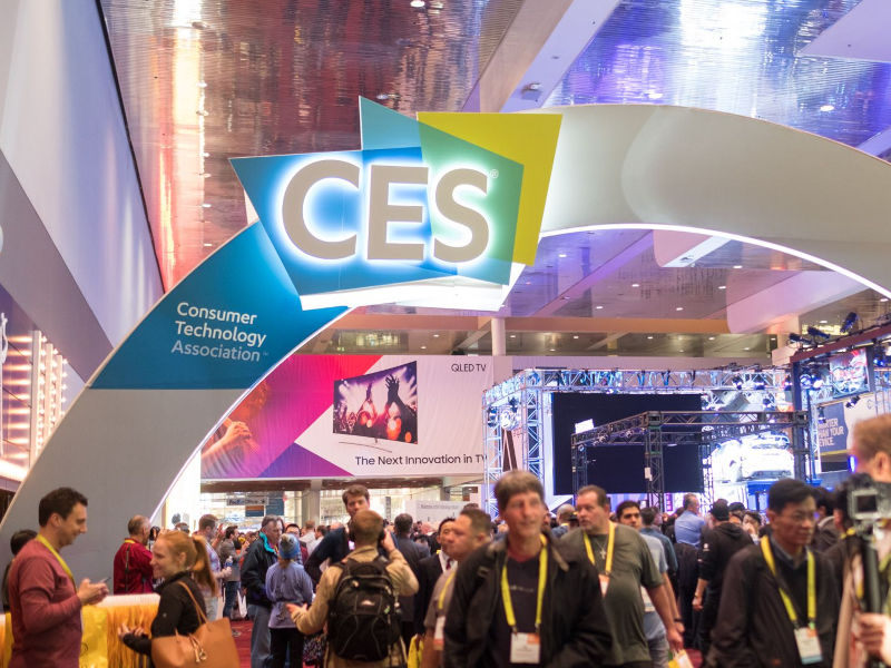 Xreal unveils entry-level 1S series AR glasses and portable peripherals ...