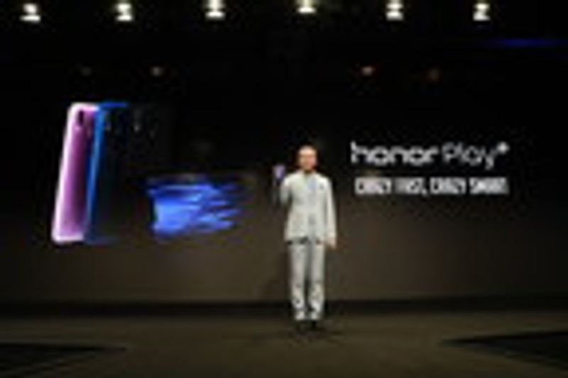 Honor launches Honor Play gaming phone globally, previews Magic 2 ...