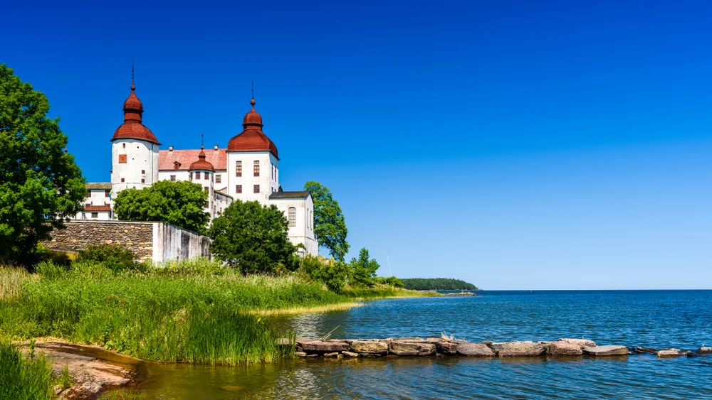 Top 20 Lakes in Sweden | Top Natural Attractions & Scenic Spots - Travalot