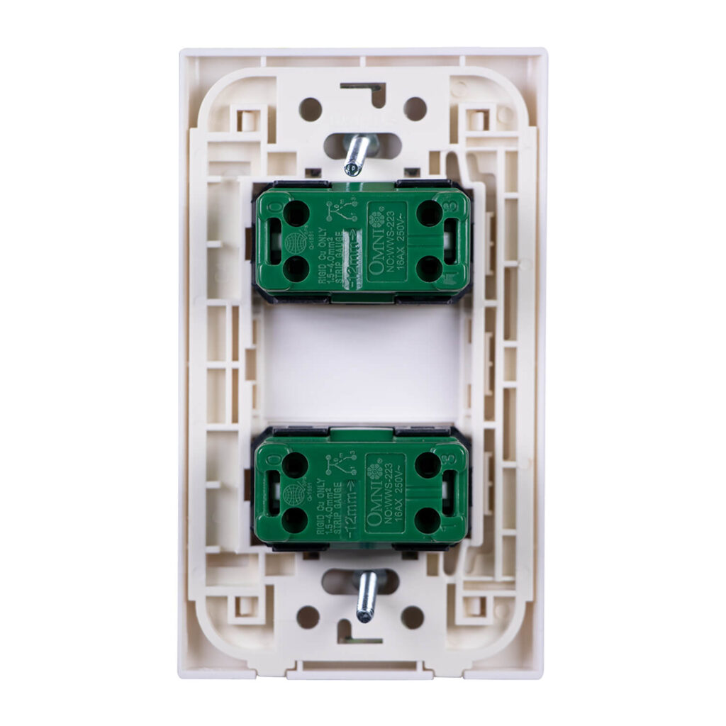 Omni Wide Series 2-Gang 3-Way Switch White Plate (Set) - Tacloban ...