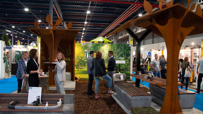 Vakbeurs Openbare Ruimte met de CircU-banken & La Casa Parkmeubels