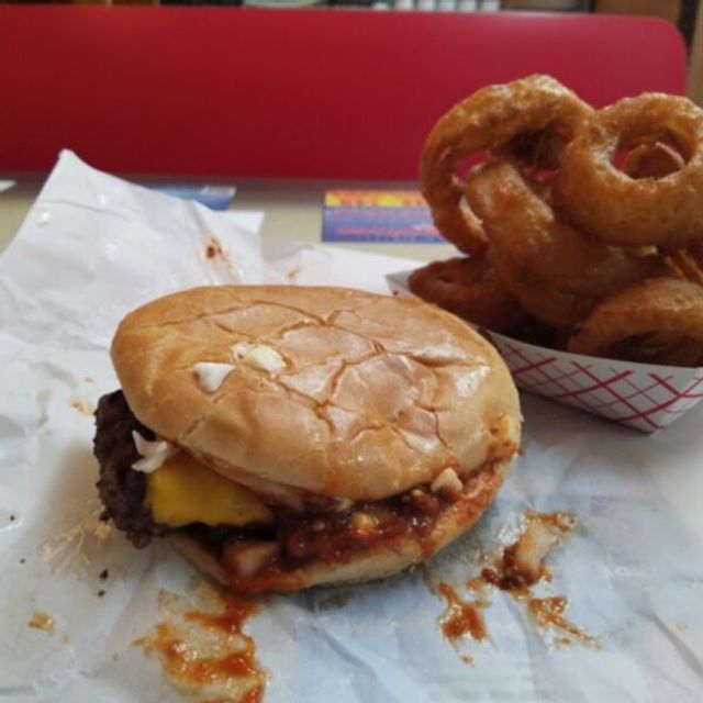 Duke's Grill, Monroe, NC, Seen On Burger Land