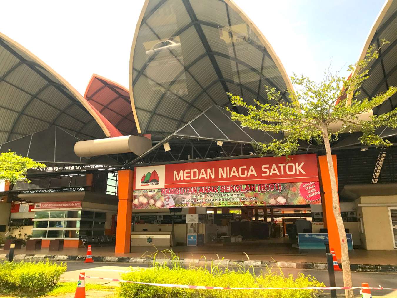 Dare to experience the Satok Weekend Market? Here’s what you should ...