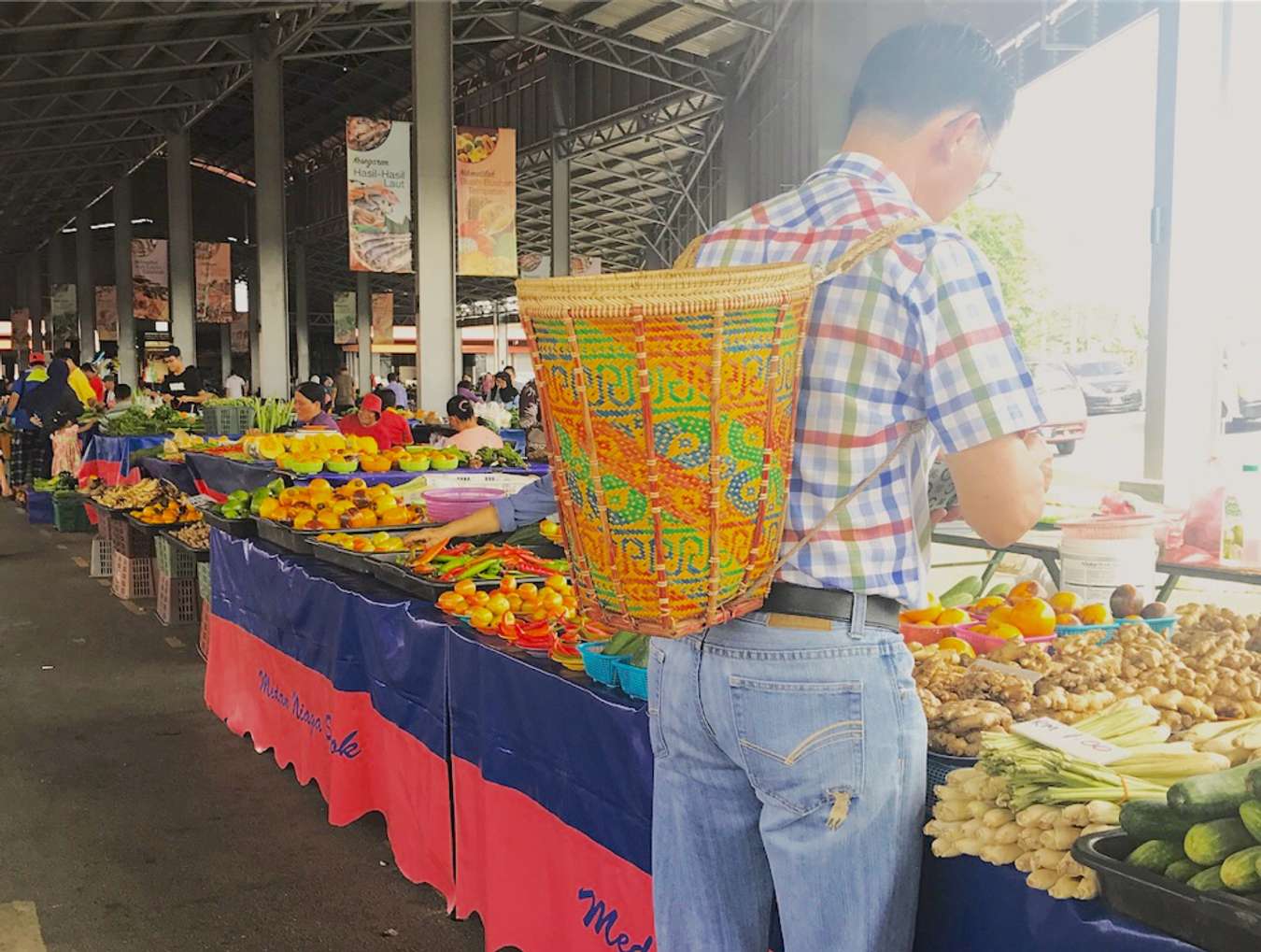 Dare to experience the Satok Weekend Market? Here’s what you should ...