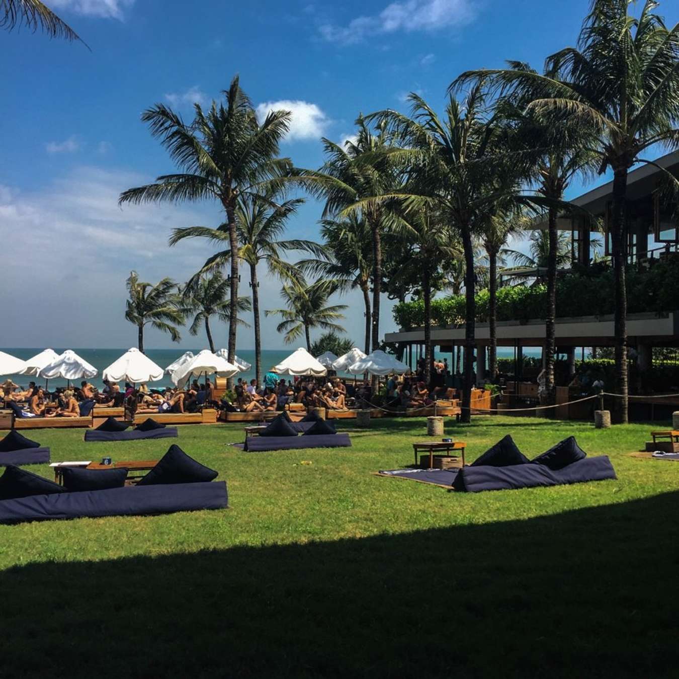 Bali Beach Club Guide : ทริปบาหลีแบบสายปาร์ตี้