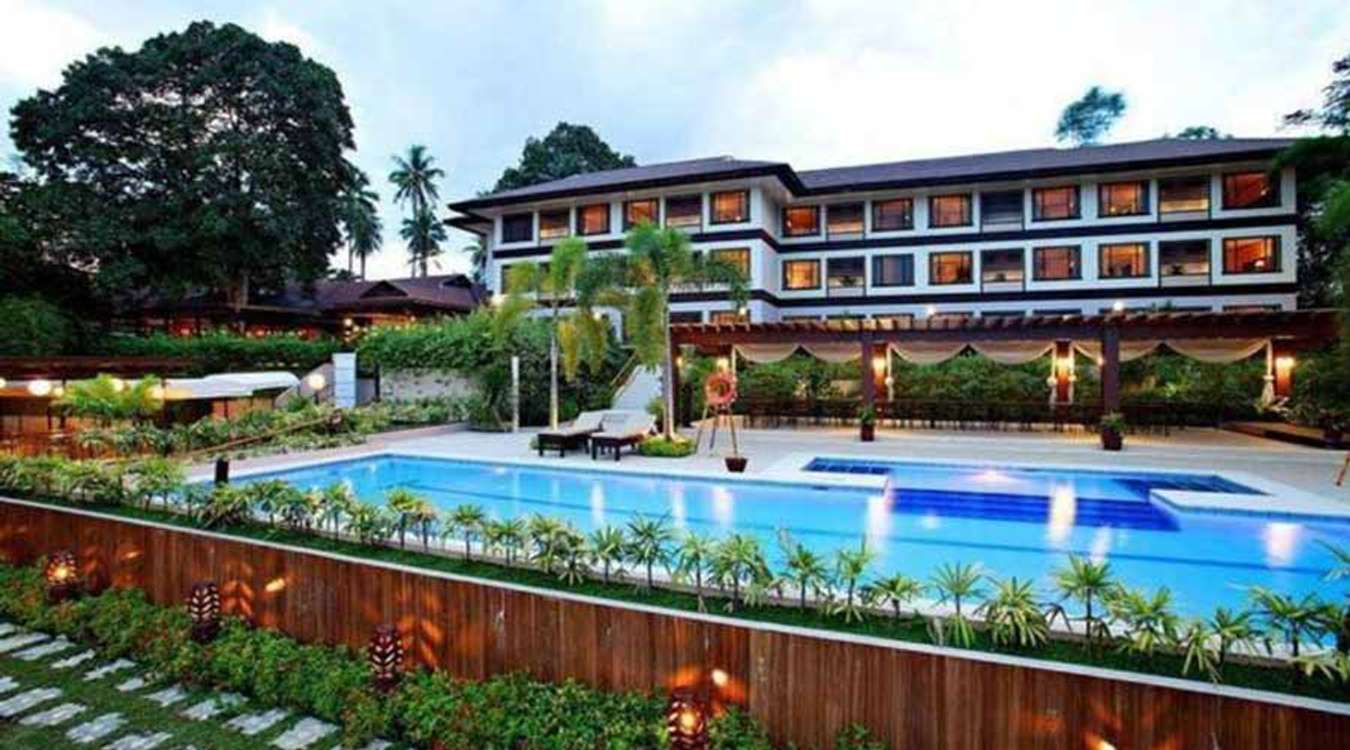 Top 7 Davao Hotels with Pool for Staycations