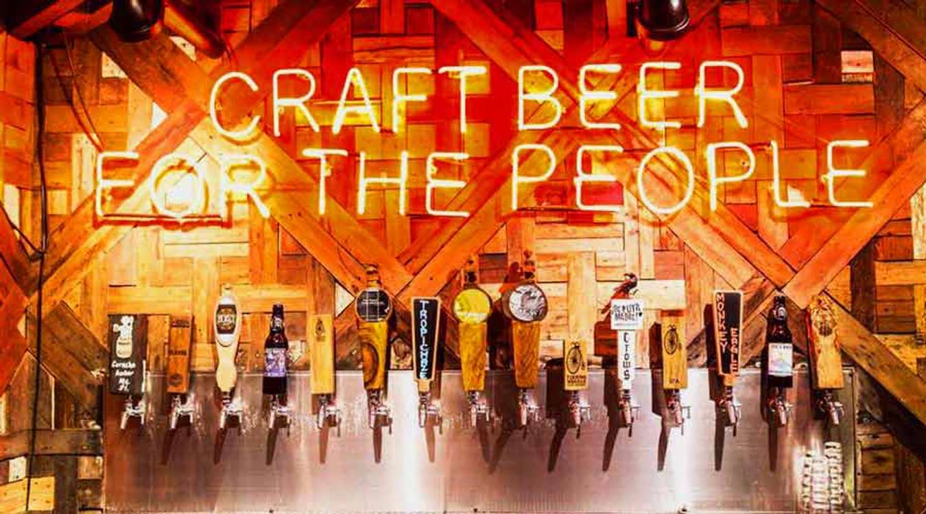 20 Best Bars in Manila for an Awesome Night Out