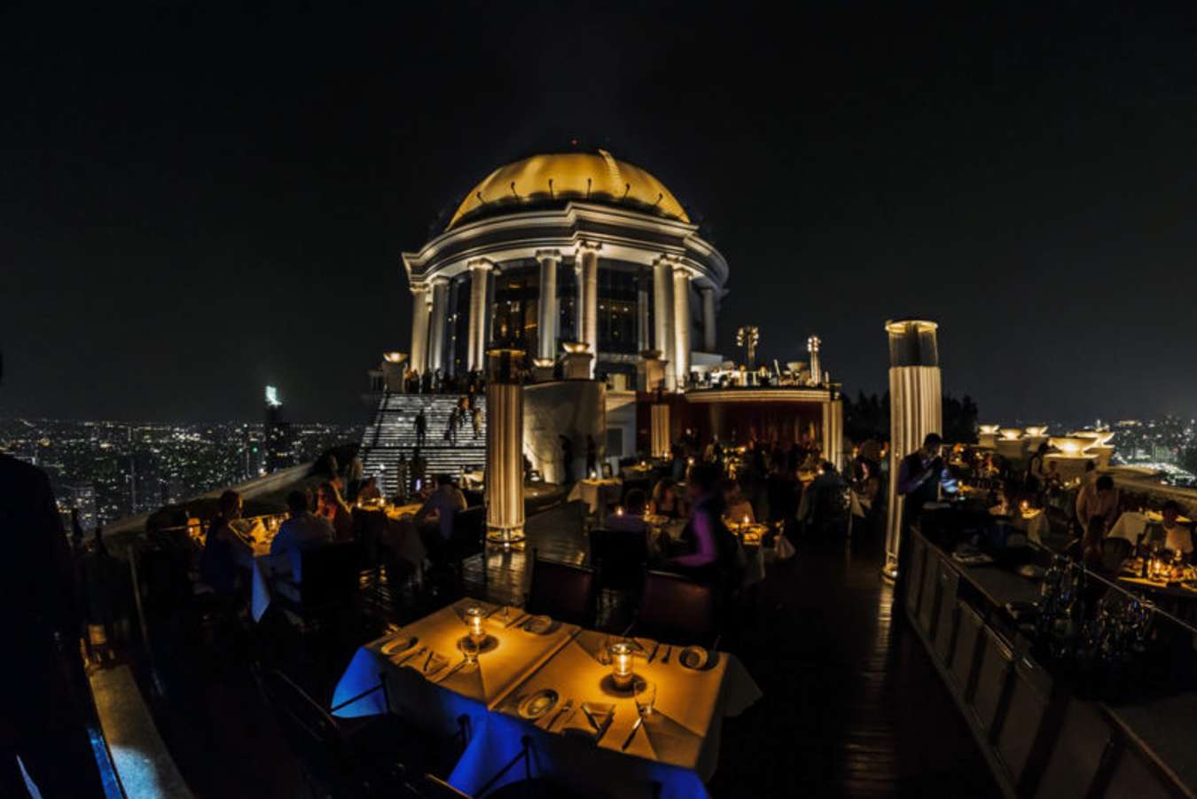 10 โรงแรมกรุงเทพฯ มี Rooftop บรรยากาศดี หนาวนี้ควงแฟนไปฉลอง