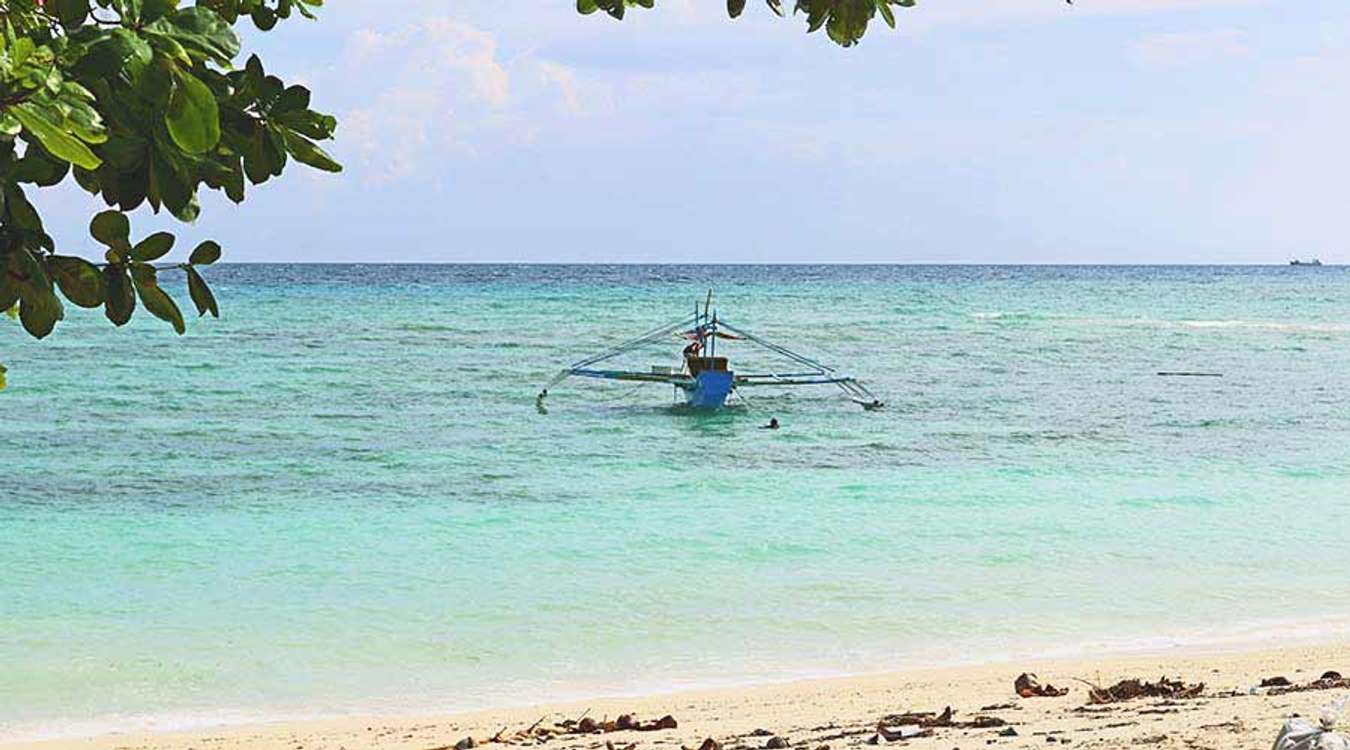 9 Philippine Beaches Canadians Love Visiting