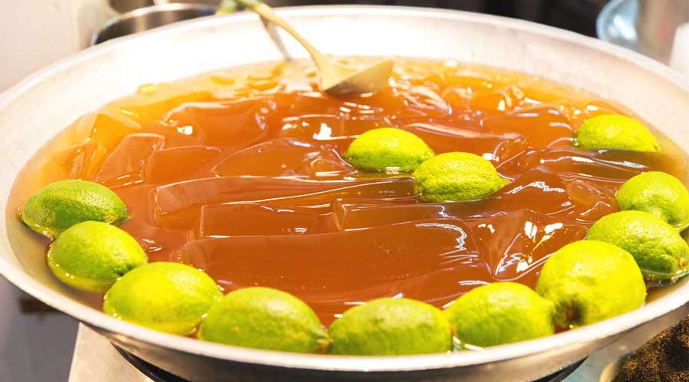12 Iconic Taiwan Street Food You Need to Eat Now