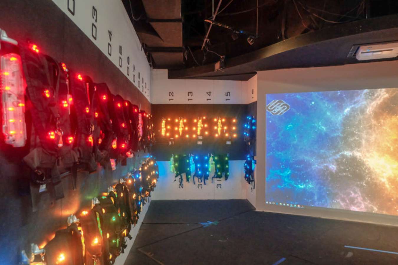 สยามเลเซอร์เกม SIAM LASER GAMES ชวนลงสนาม ขยับแข้งขา จับปืนออกท่า บู๊ ...