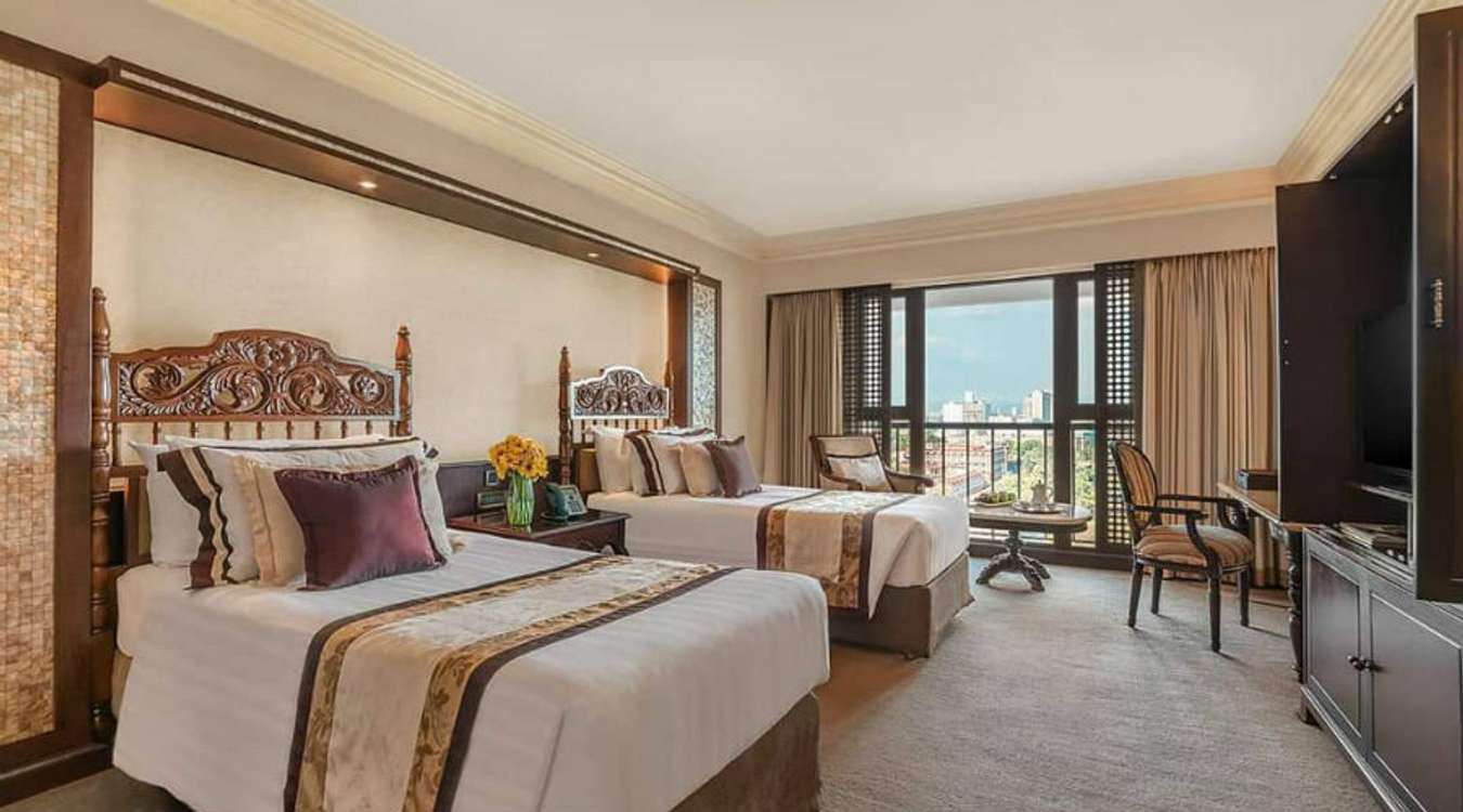 16 Best Artsy Hotels in the Philippines for Art Lovers