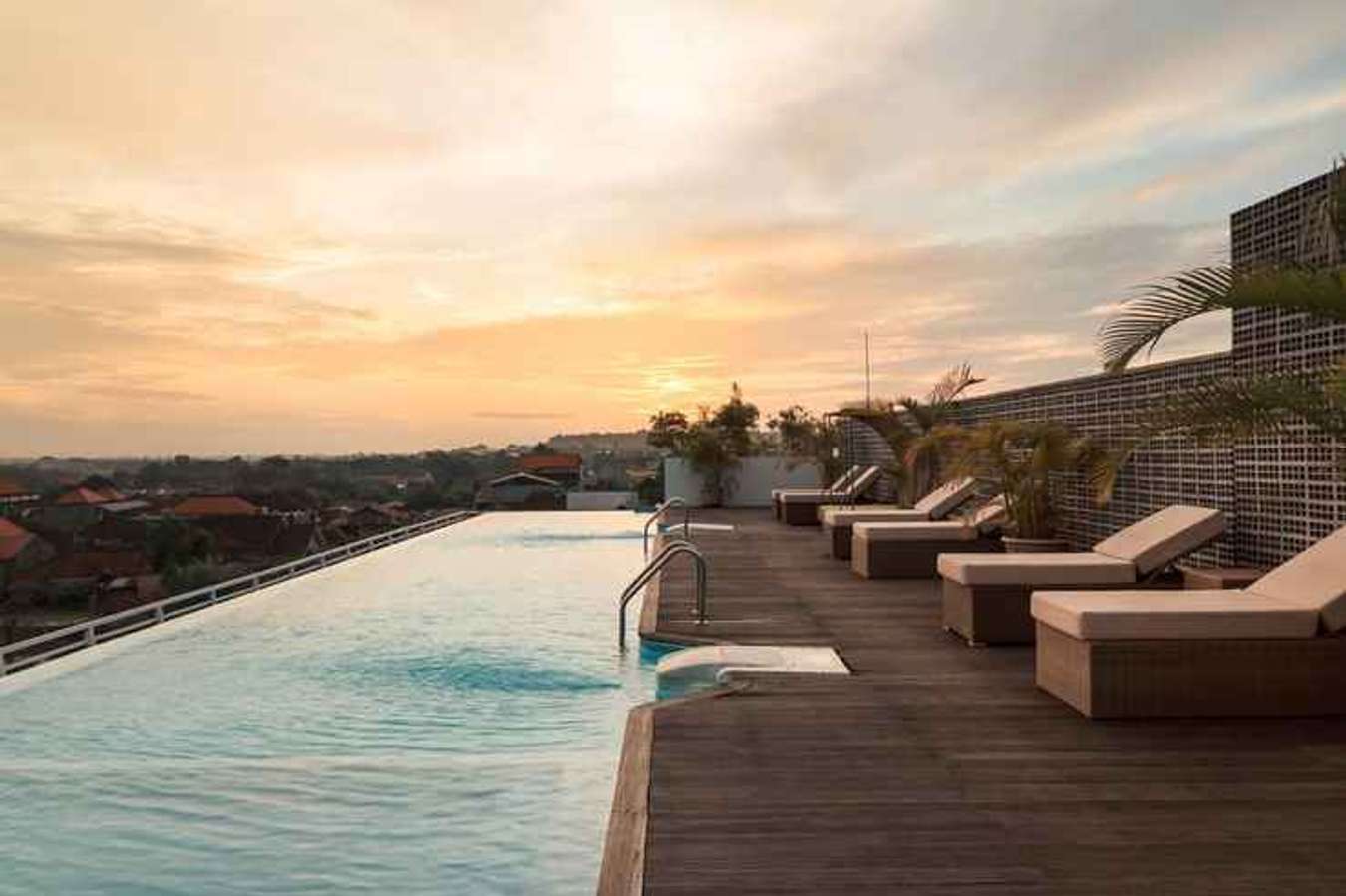152 Hotel dengan Infinity Pool di Bali dengan View Terbaik