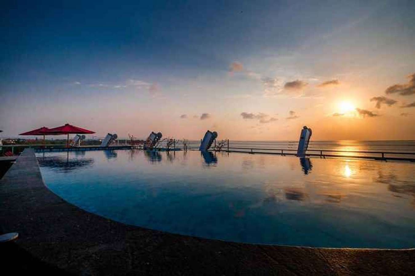 152 Hotel dengan Infinity Pool di Bali dengan View Terbaik