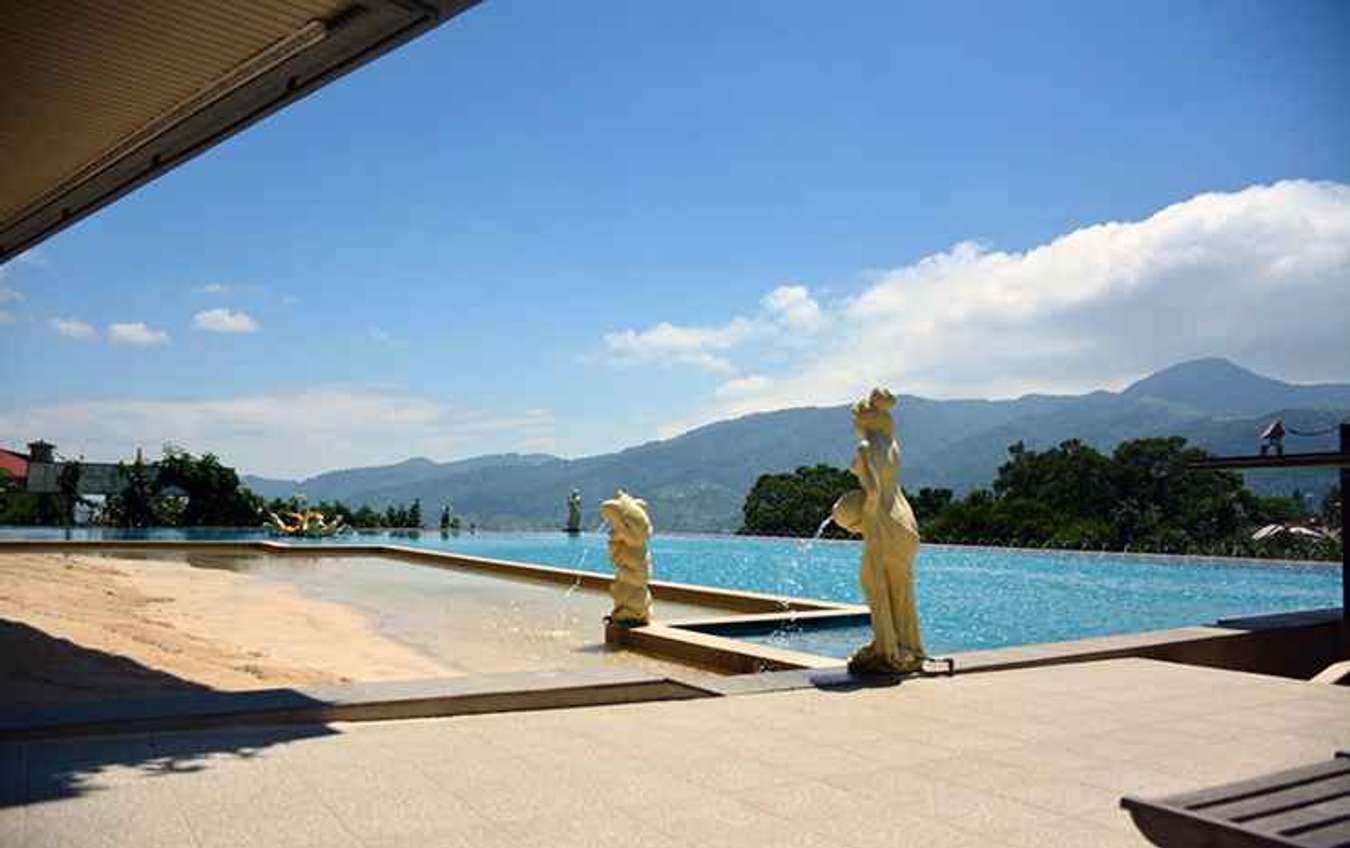 7 Hotel dengan Infinity Pool di Bogor & Puncak untuk Liburan ala Bali