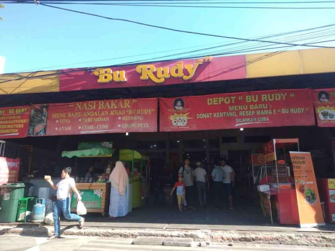 Tempat Makan Terbaik dekat Suramadu