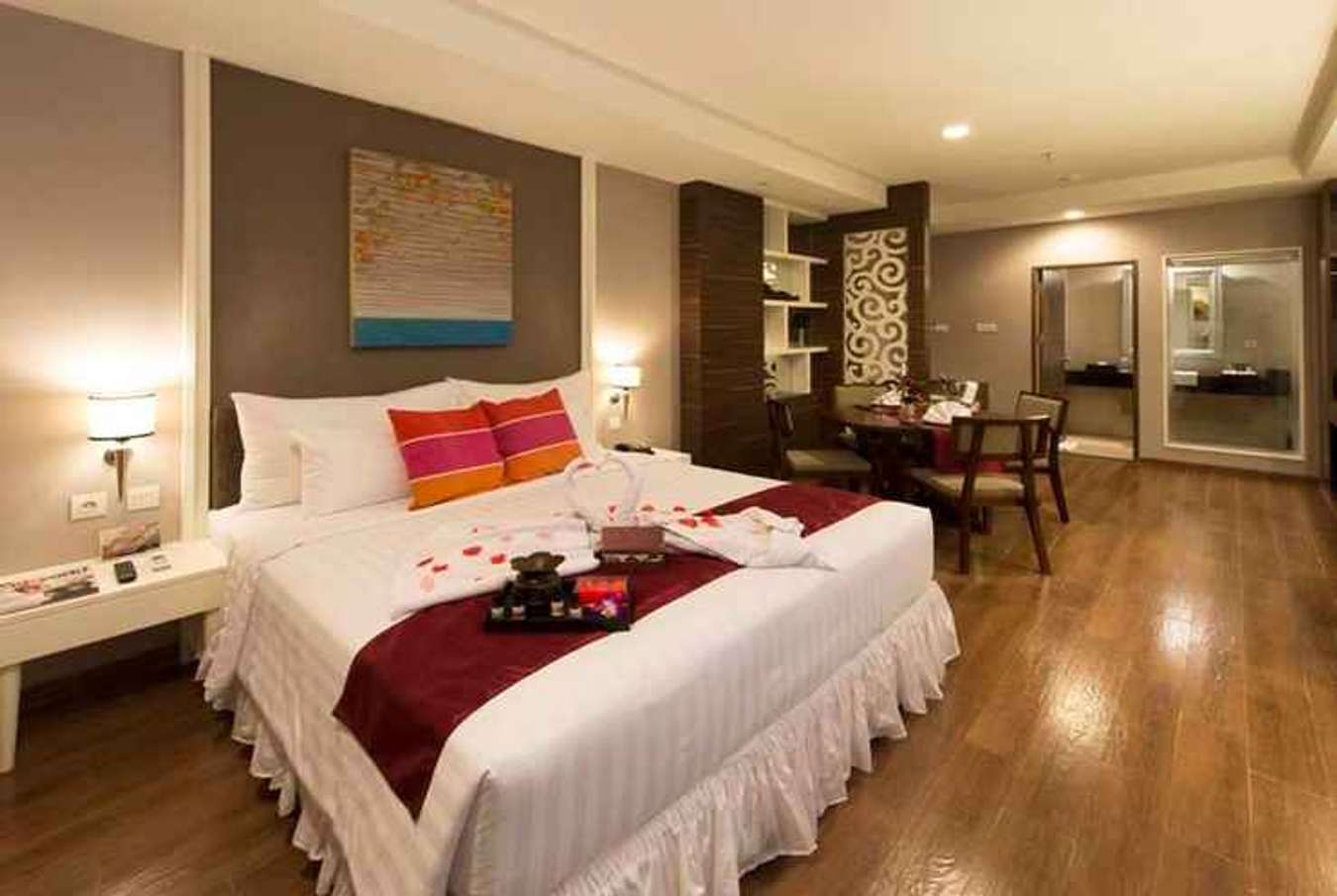 7 Pilihan Hotel untuk Staycation di BSD Terpopuler