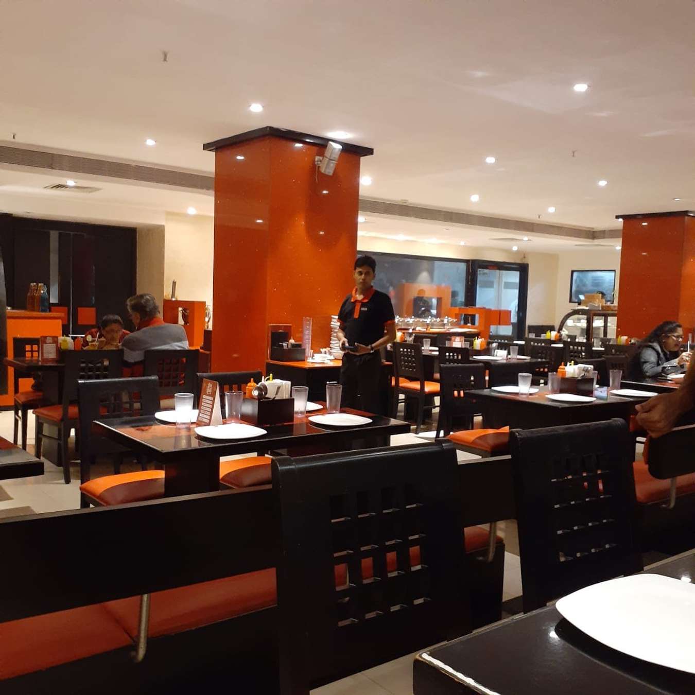 Tempat Makan Terbaik di dekat Monas