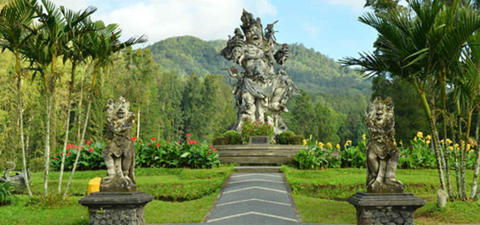 Flora Timur Indonesia di Kebun Raya Bali