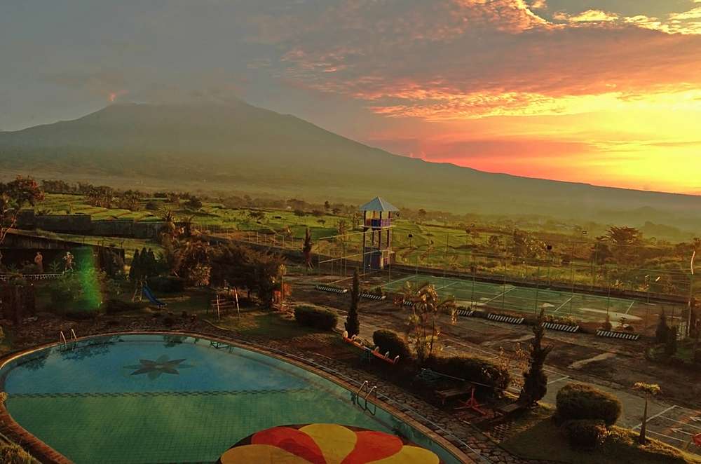 5 Hal Seru Road Trip ke Malang, Petik Apel hingga Mendaki Bromo