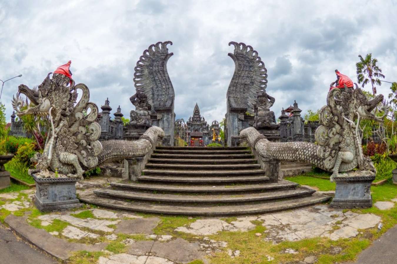 7 Rekomendasi Kebun Raya di Indonesia untuk Destinasi Liburan