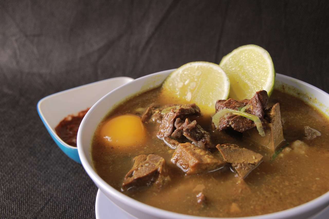 9 Makanan Khas Bugis yang Wajib Kamu Cicipi