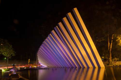 7 Wisata Malam di Surabaya Paling Populer