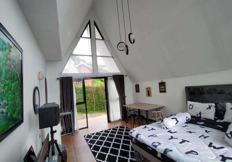 12 Rekomendasi Villa untuk Honeymoon di Bandung