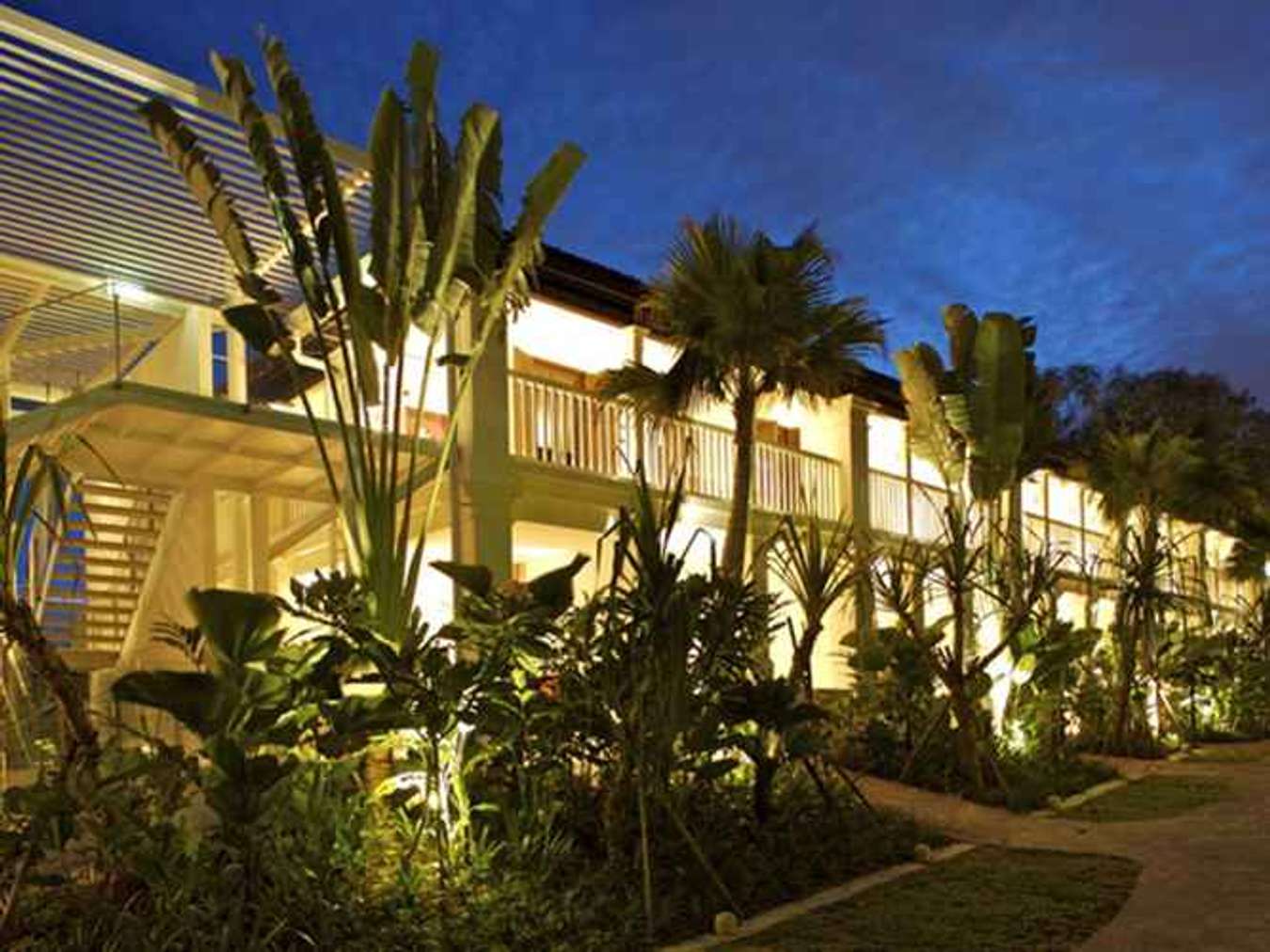 Radiant Living at Amara Sanctuary Resort Sentosa Singapore