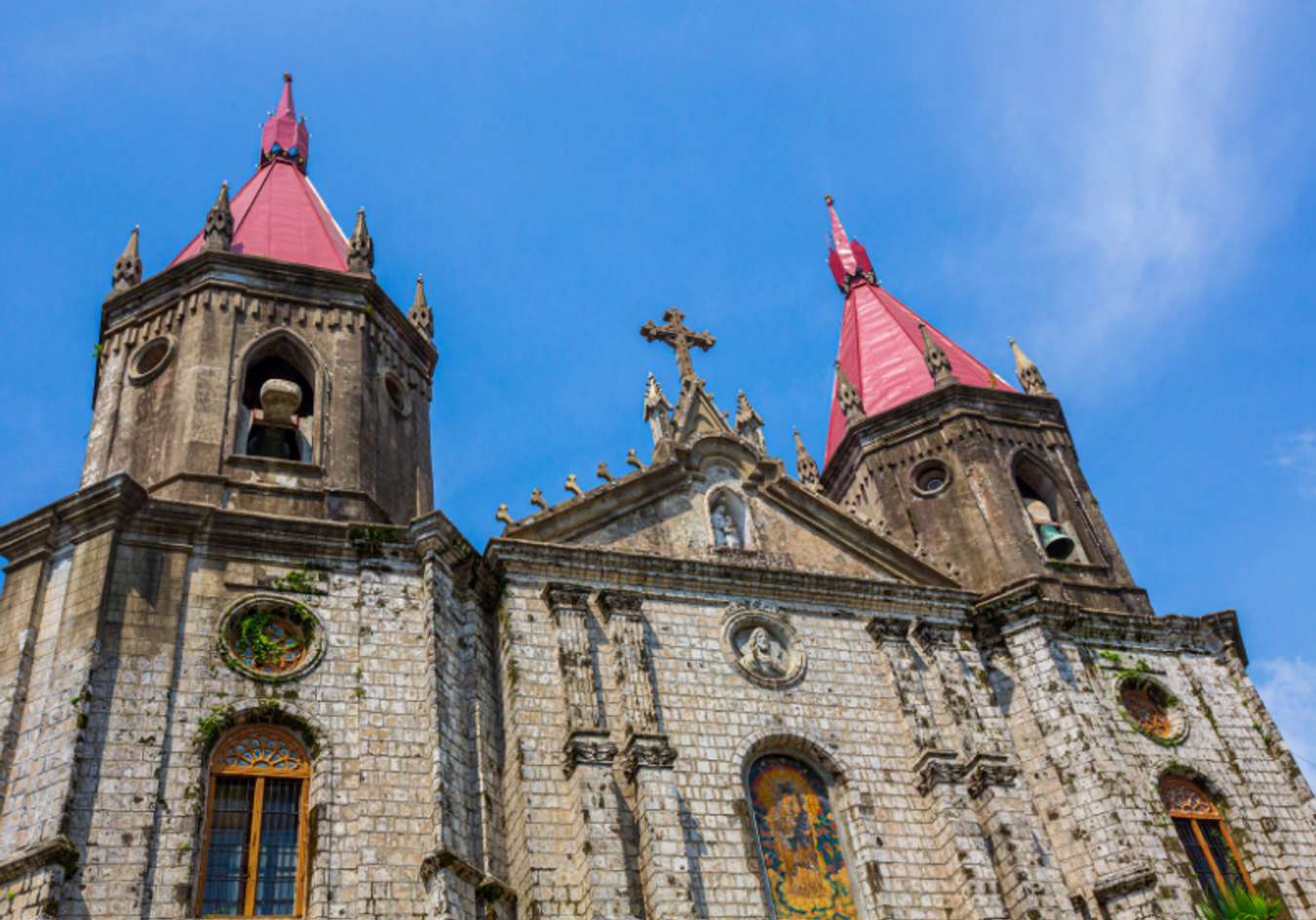 Domestic Travel to Iloilo | Traveloka Explore