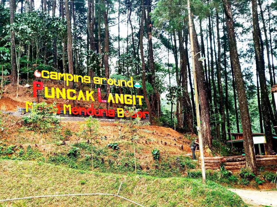 12 Rekomendasi Tempat Glamping di Puncak View Menakjubkan