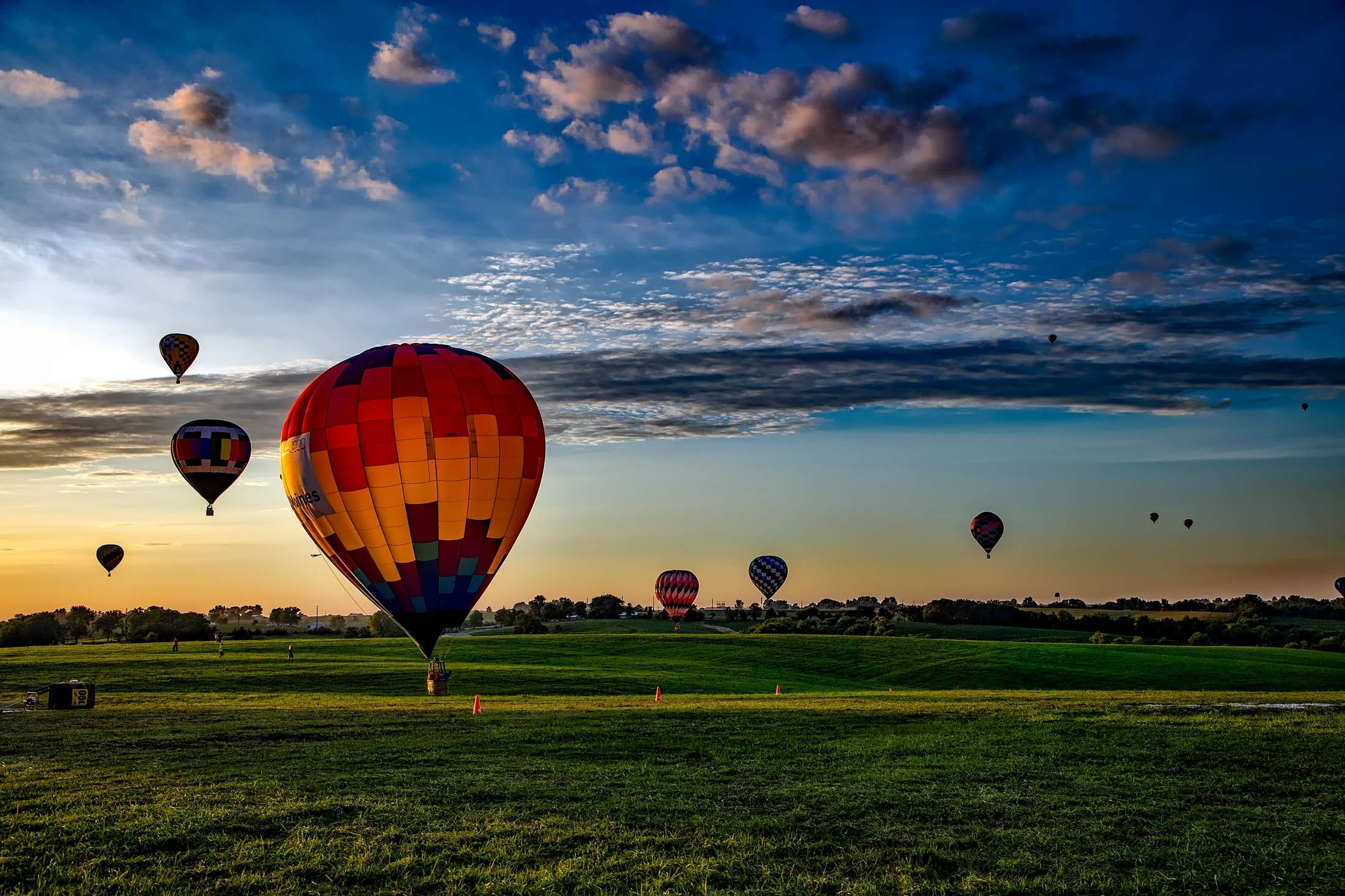 Deretan Tempat Wisata Balon Udara di Indonesia, Serasa di Cappadocia!