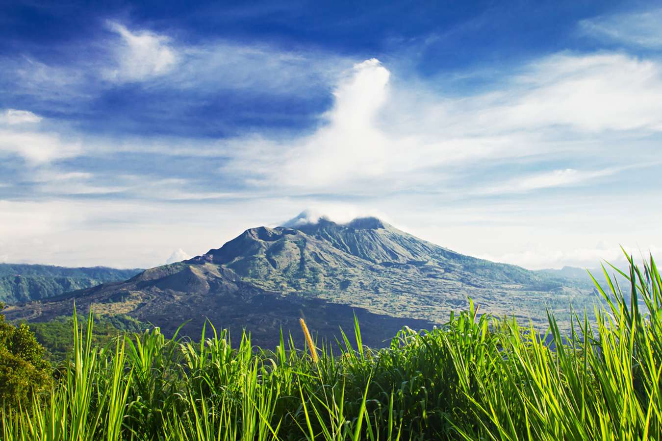 10 Wisata Gunung Tertinggi di Bali yang Wajib Dikunjungi Pendaki