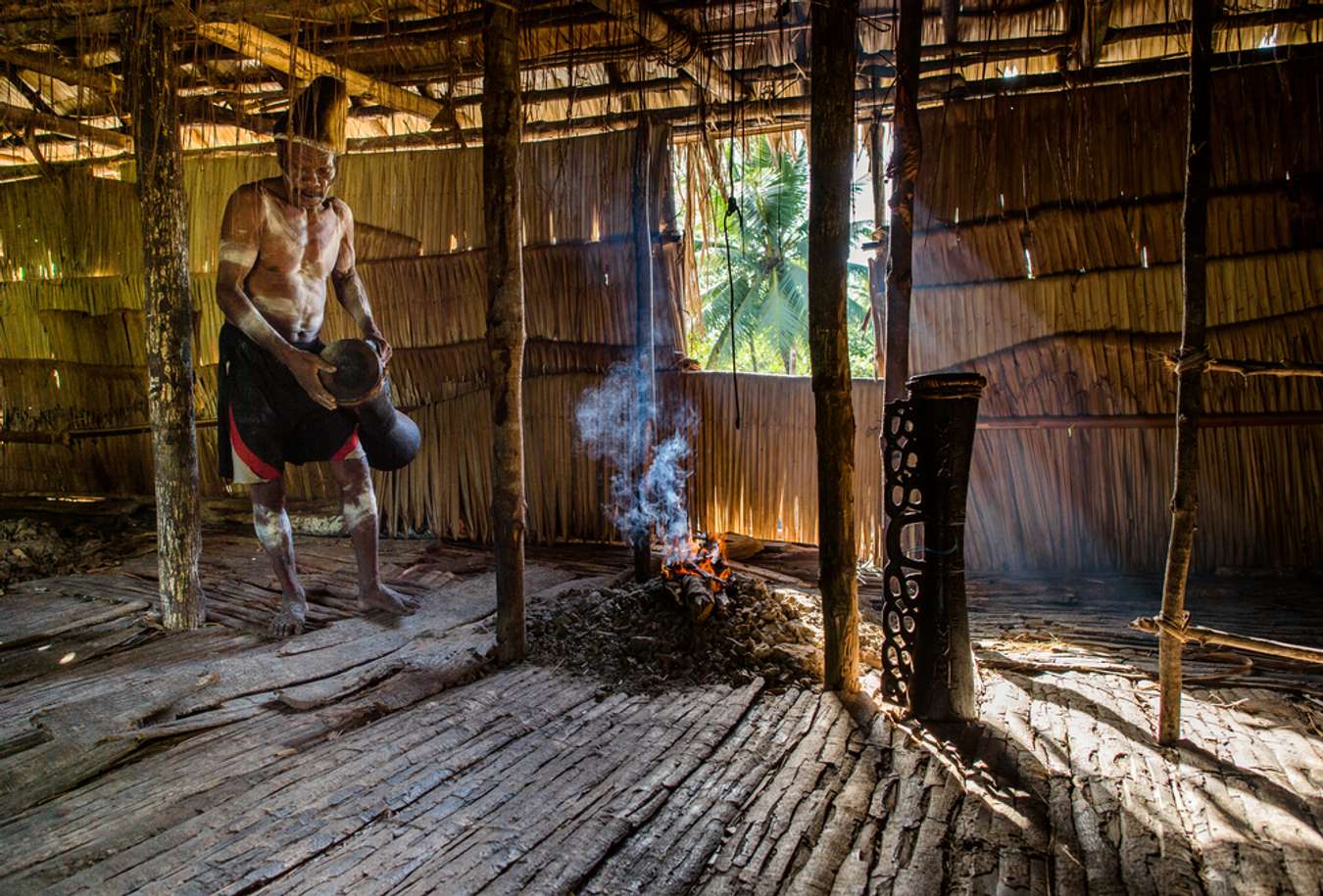 Kenal Lebih Dekat dengan Budaya Suku Asmat yang Mendunia