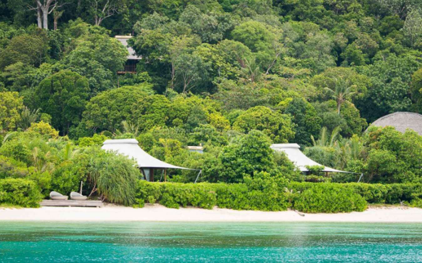 11 Destinasi Wisata Maldives Indonesia yang Menawan, Wajib Dikunjungi!