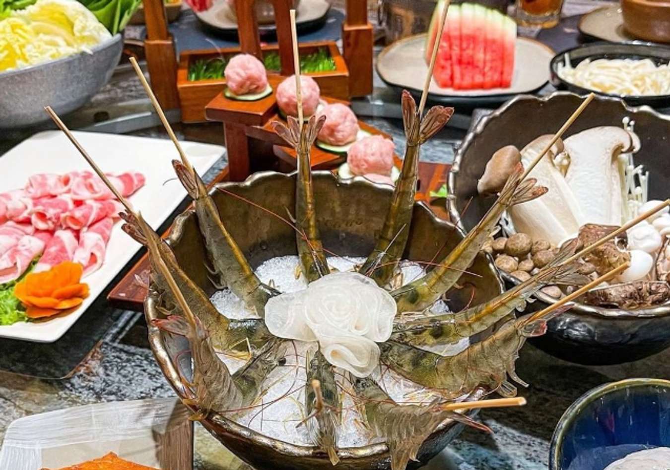10 Rekomendasi Tempat Makan di Old Shanghai, dari yang Jadul hingga ...