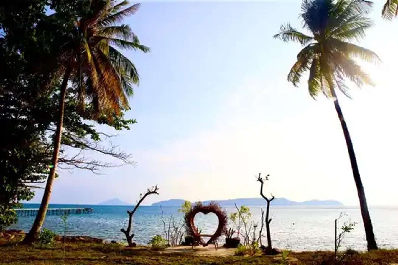 Menjelajahi Keindahan Pulau Randayan di Randayan Resort by Kagum Hotels