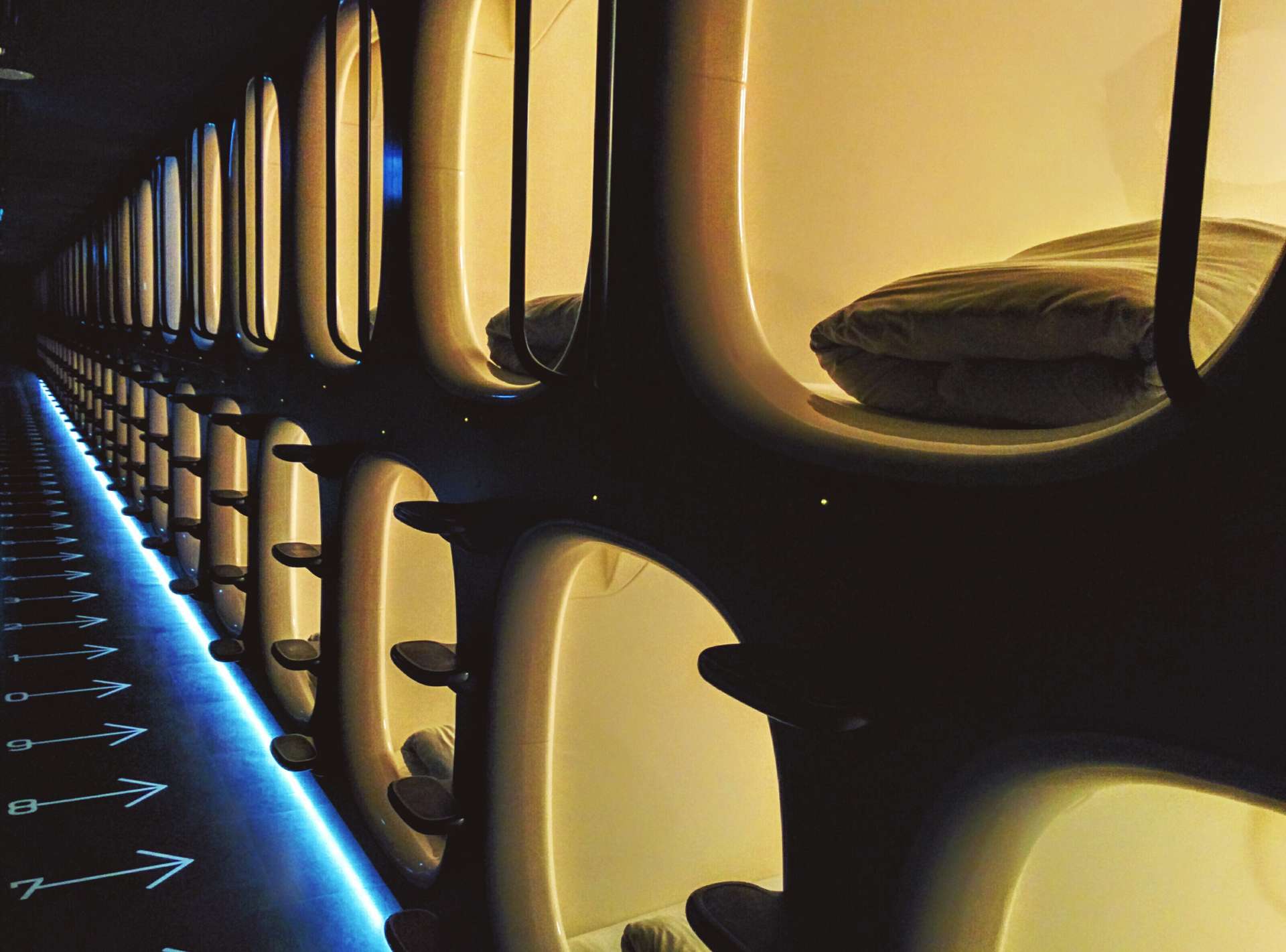 12 Top Capsule Hotels in Singapore You Must Try