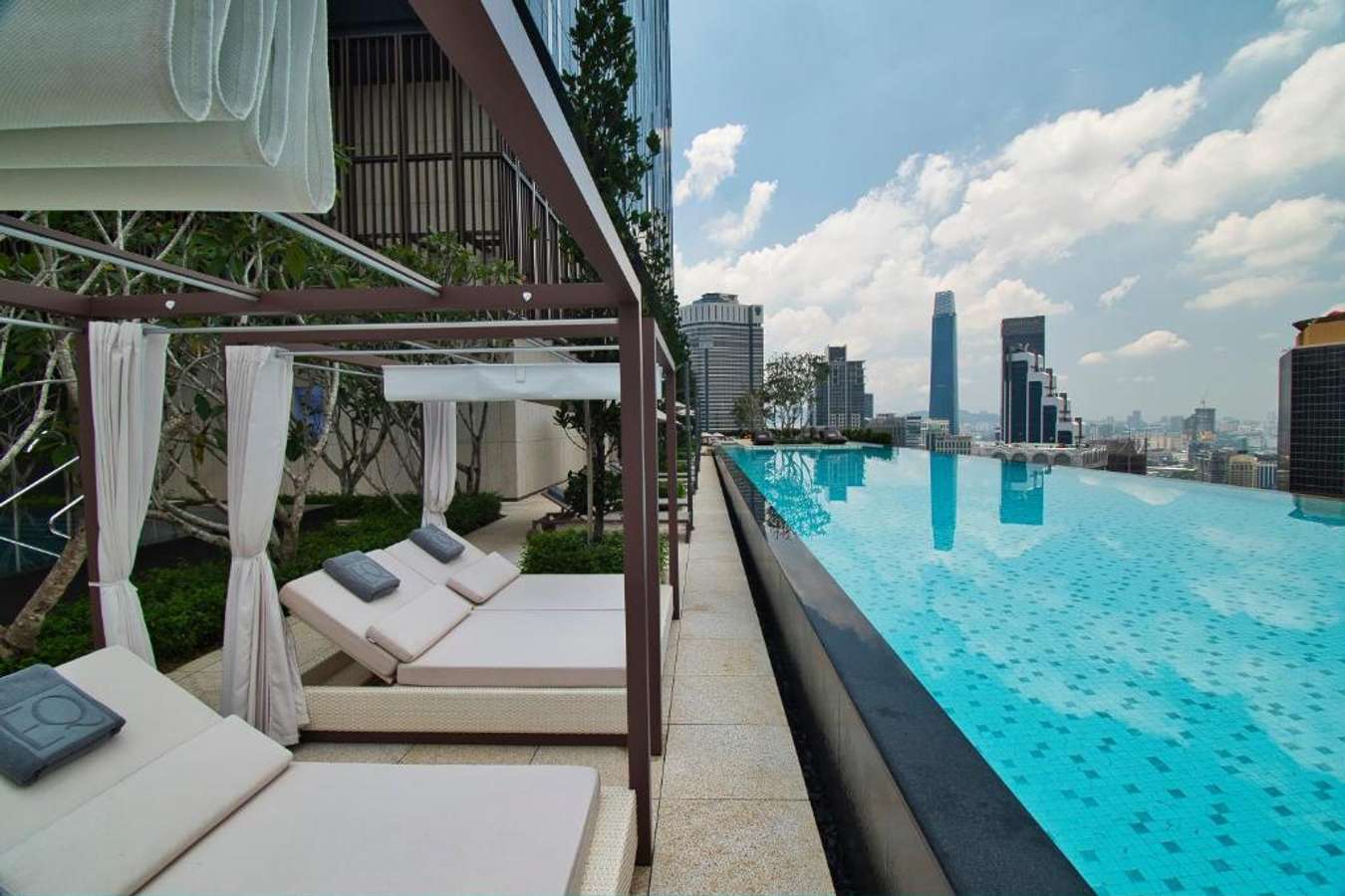 13 Impressive Hotel In KL With The Best City and KLCC Views