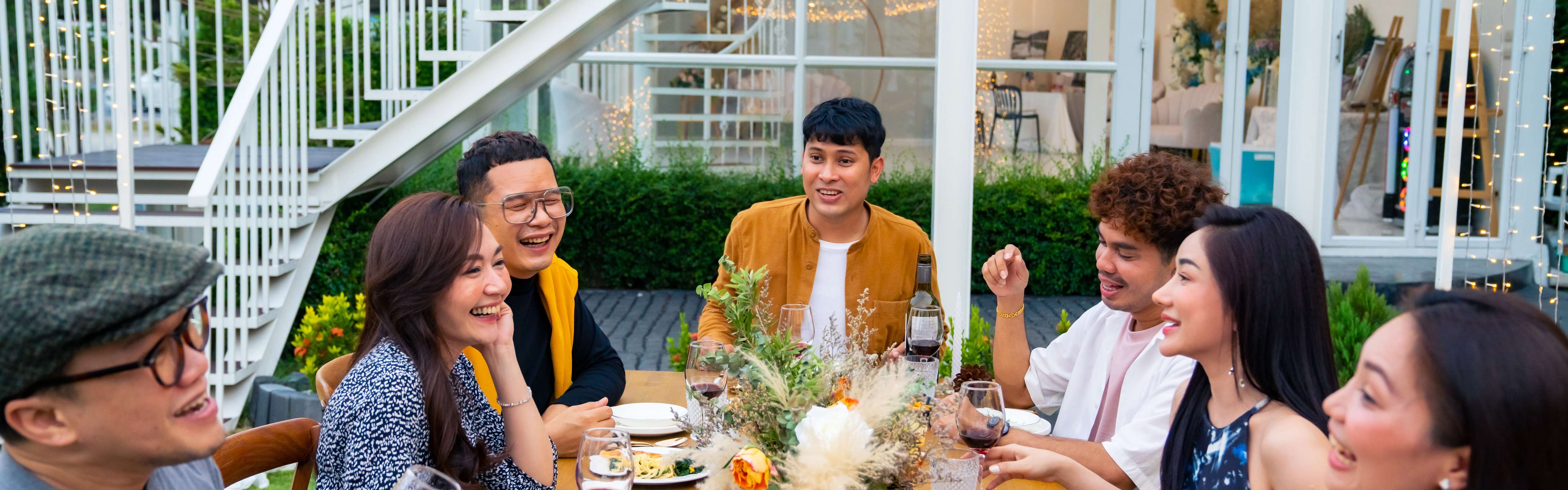 11 Tempat Makan Keluarga Outdoor Terbaik yang Ada di Jakarta