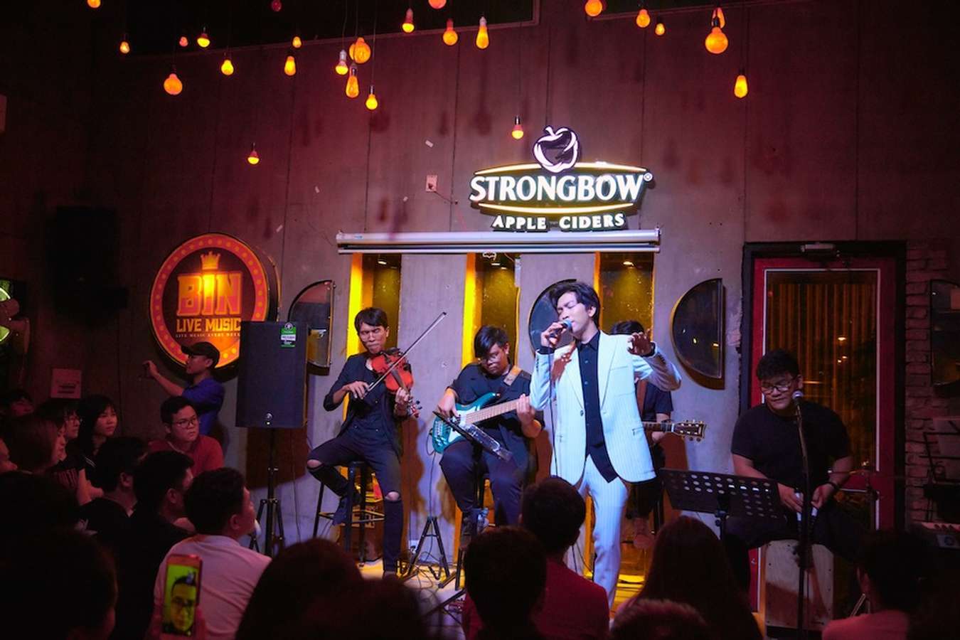 Thư giãn cuối tuần với 9 quán cafe acoustic Sài Gòn siêu lãng mạn