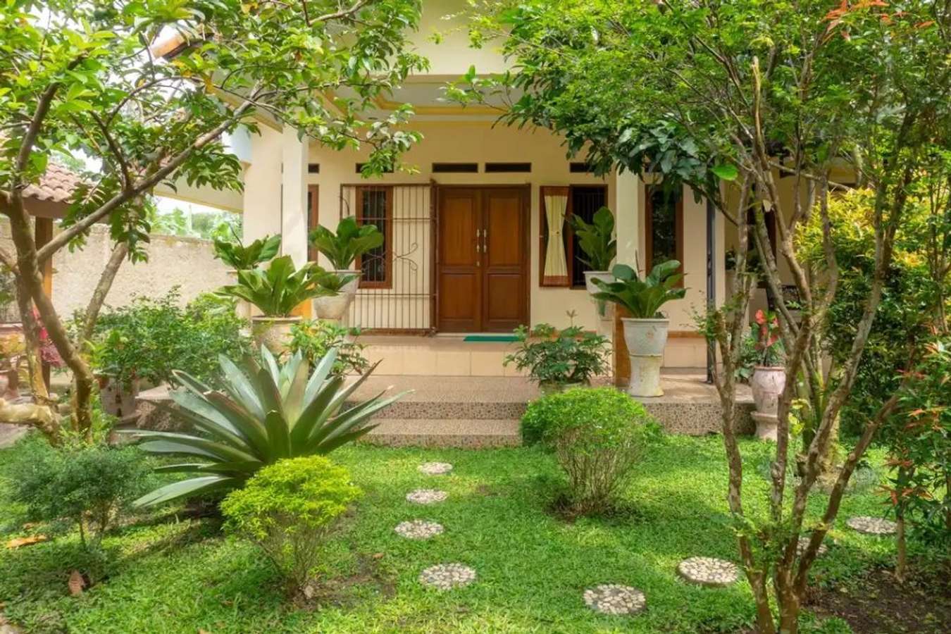 5 Rekomendasi Villa Murah Di Bogor Untuk Rombongan