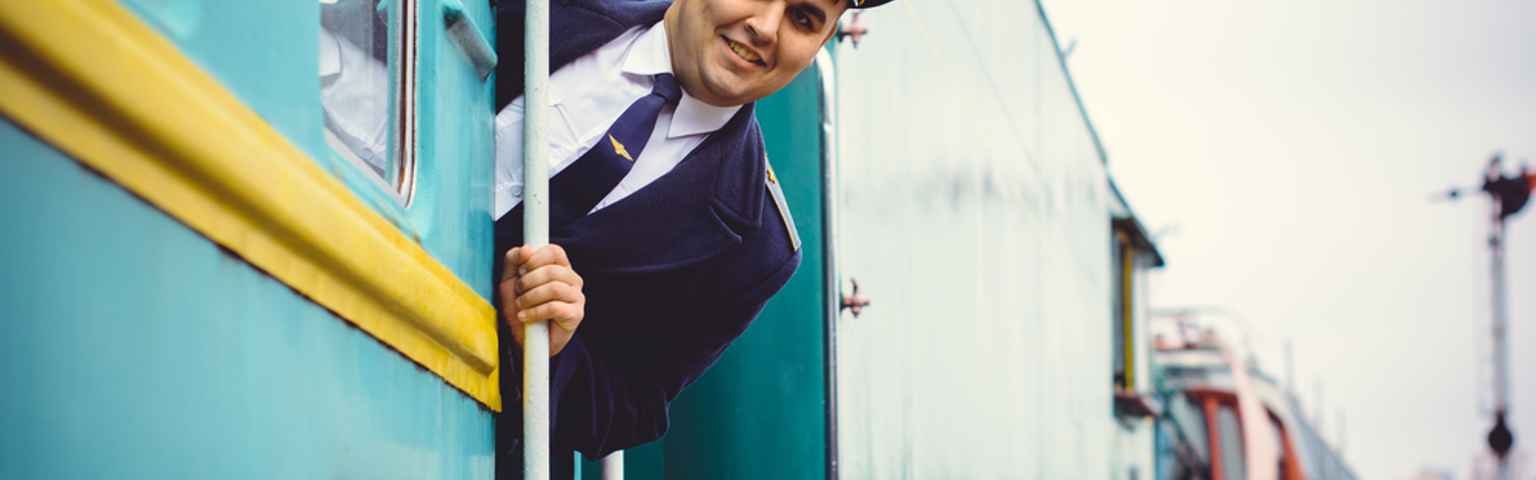 Tugas Kondektur Kereta Api, Apa Sajakah?