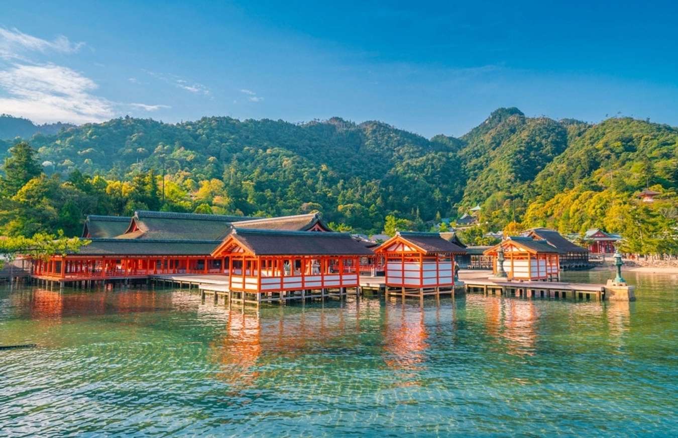 Khám phá đền Itsukushima - Di sản văn hóa thế giới tại thành phố ...