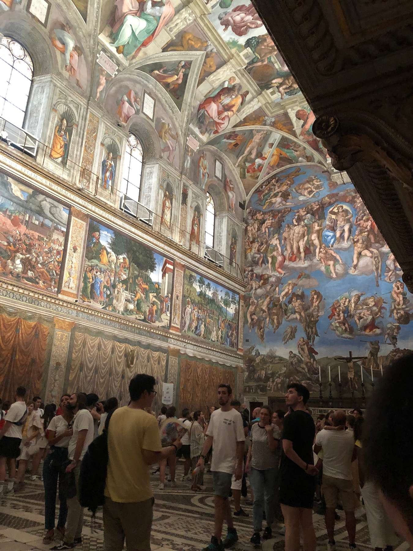Kinh nghiệm du lịch Vatican - Quốc gia trong lòng Rome, nước Ý