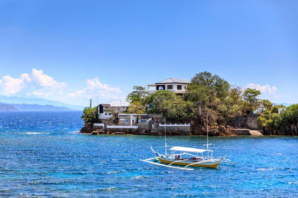 🏘️ Discover the Ultimate Staycation Spots in Batangas, Philippines