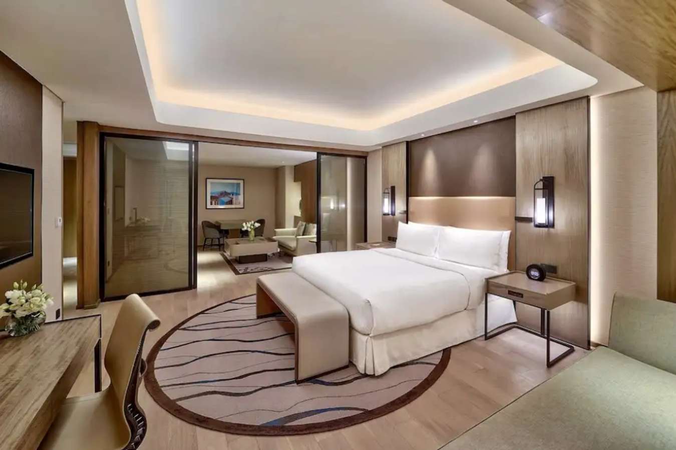 Blissful Retreat : Best Staycation Spots in the Glamorous Pasay